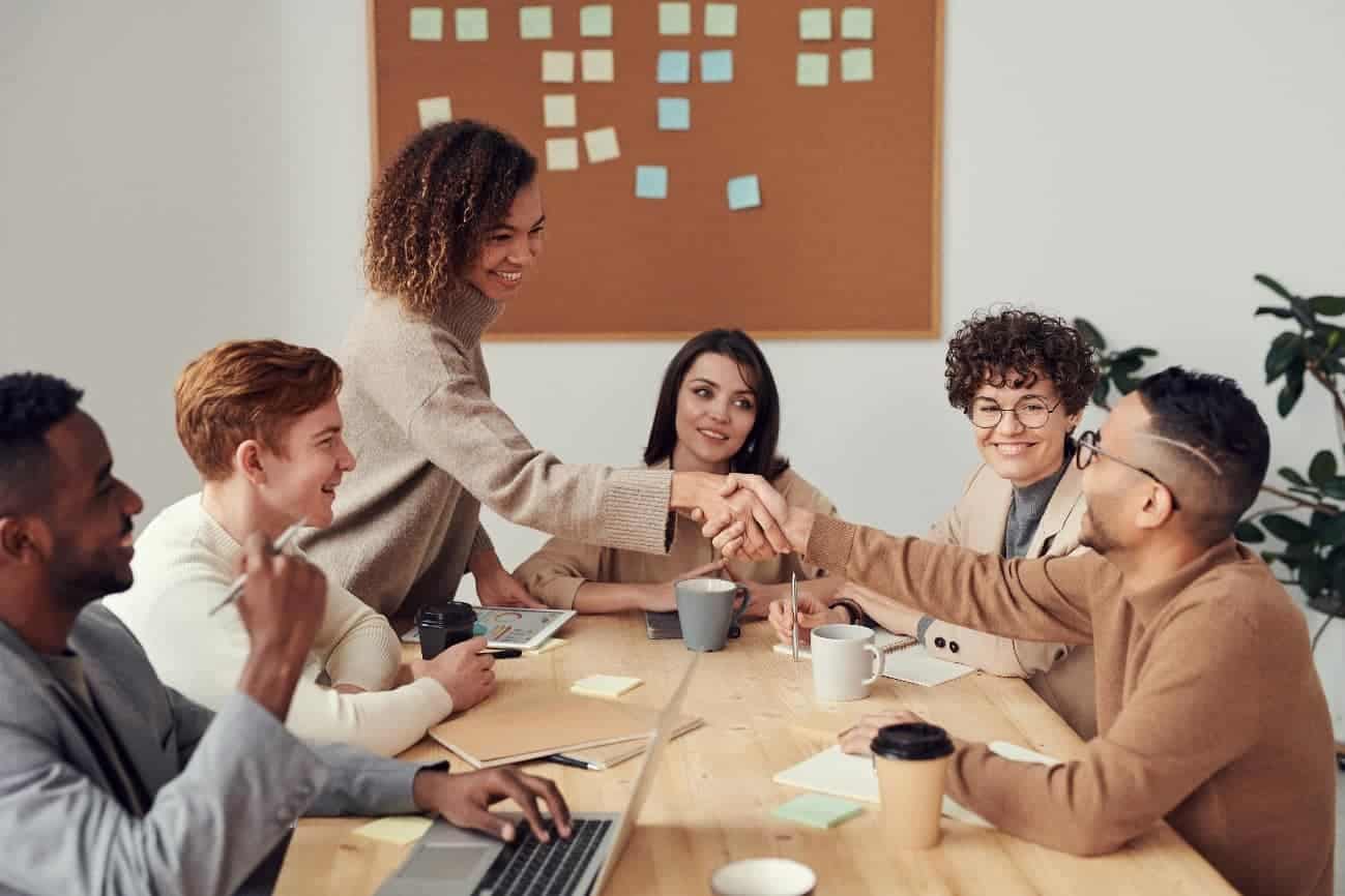 Cómo liderar un equipo de trabajo | Delegate Solutions